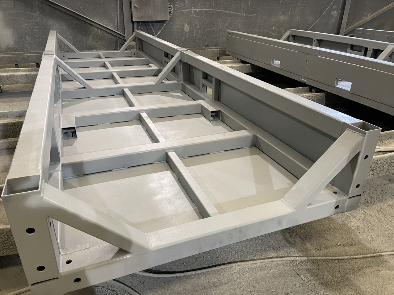 Services - Newinds Corp